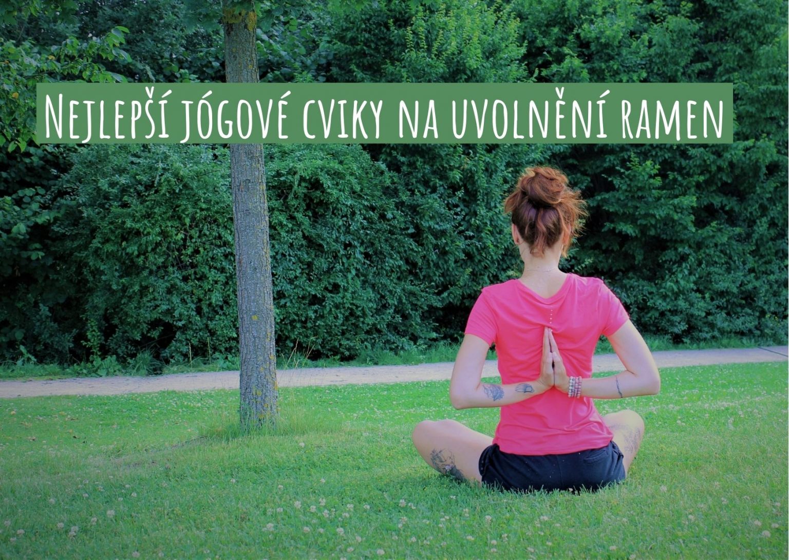 Nejlepší jógové cviky na uvolnění ramen - Spojuje nás jóga